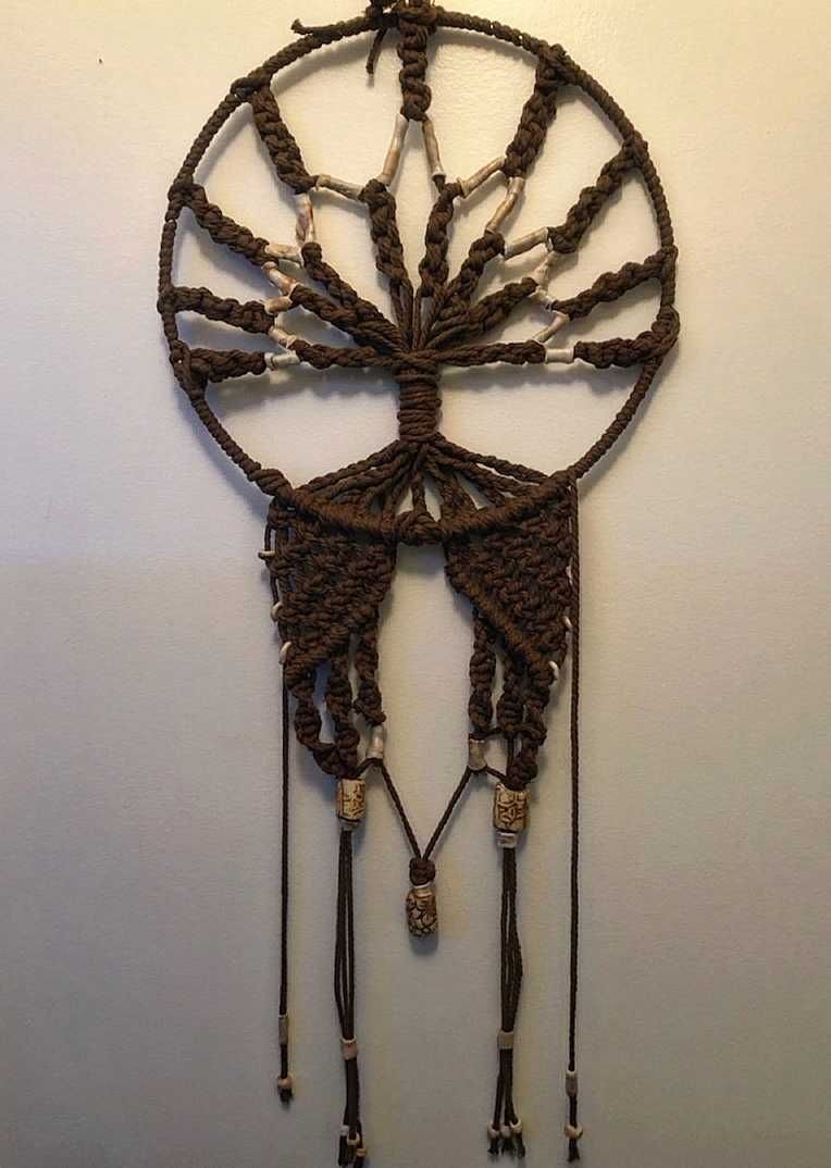 The lost art of macramé - The Carillon