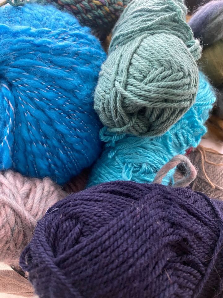 Creating conversations: anarchist knitting – The Carillon